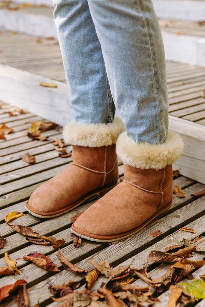 Barefoot Shoes That Look Like UGGs: Stylish, Cozy, and Foot-Friendly ...